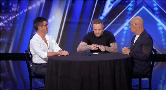 WATCH 'AGT' Magician Put Simon Cowell And Howie Mandel's Friendship To ...