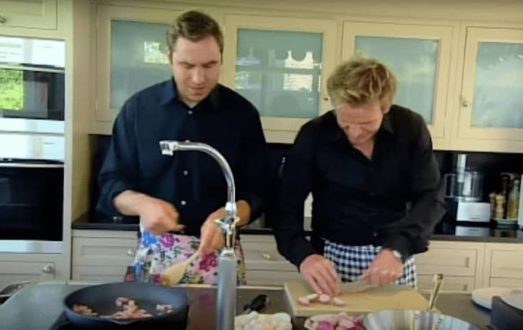 'BGT' Judge David Walliams Cooks With 'MasterChef' Gordon Ramsay [VIDEO]