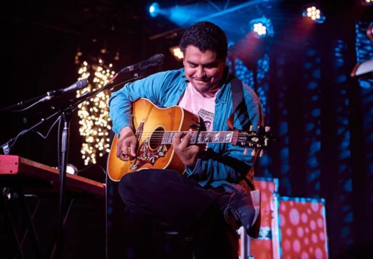 'American Idol' Runner-Up Alejandro Aranda Releases New Single, Music Video