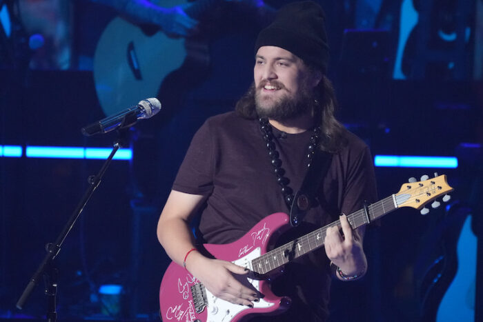 Meet Oliver Steele, The One Who "Could Win" 'American Idol'