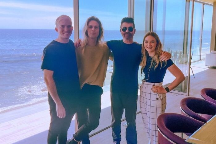 Simon Cowell Signs New Artist John Samuel to Syco Entertainment