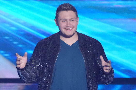 Meet Zachariah Smith, The Grill-Cook-Turned-Musician on ‘American Idol’